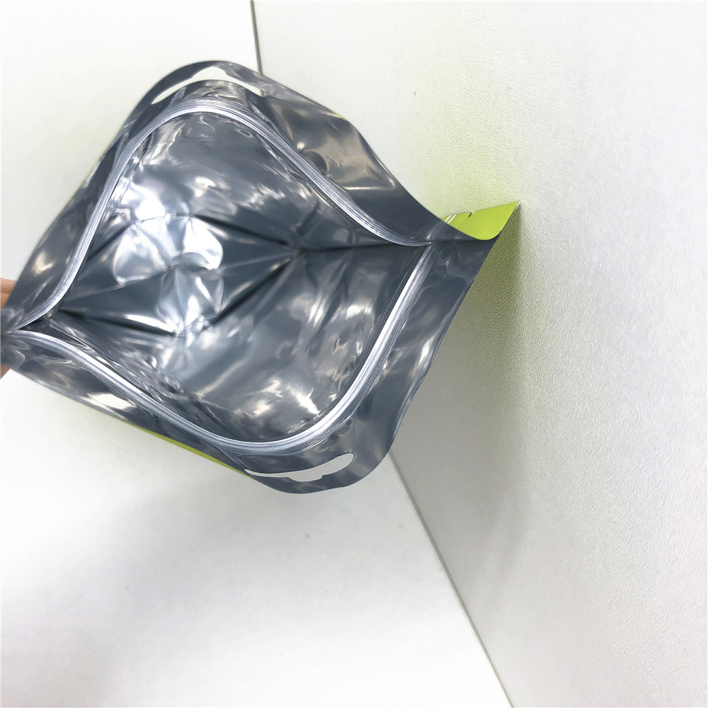 Stand up pouch for dried fruit chips snack packaging